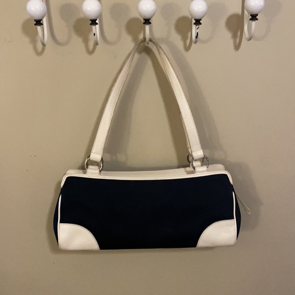 Monsac | Bags | Vintage Monsac Original Black Leather Shoulder Bag ...